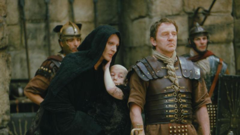 Así luce el actor que interpretó al "bebé demonio" en 'La Pasión de Cristo' | T13